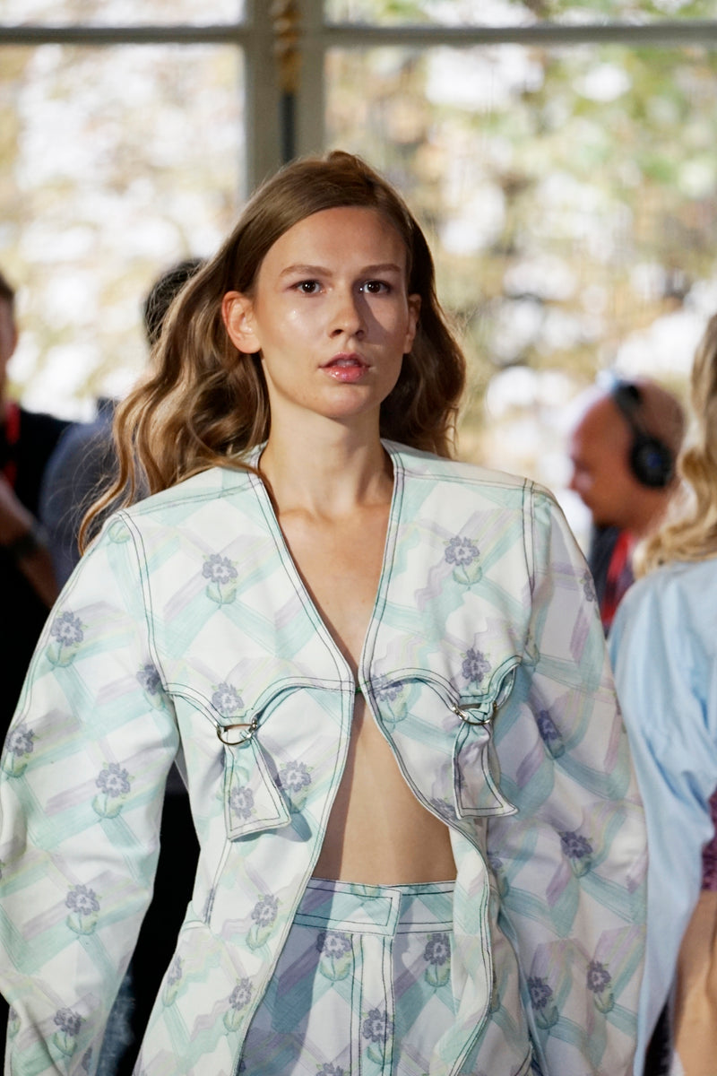 WHITE FLORAL CHECKS JACKET – Reemami